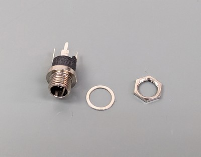 (50) Switchcraft PC712A Power Sockets, 2.5mm Center Pin Panel Mount ...