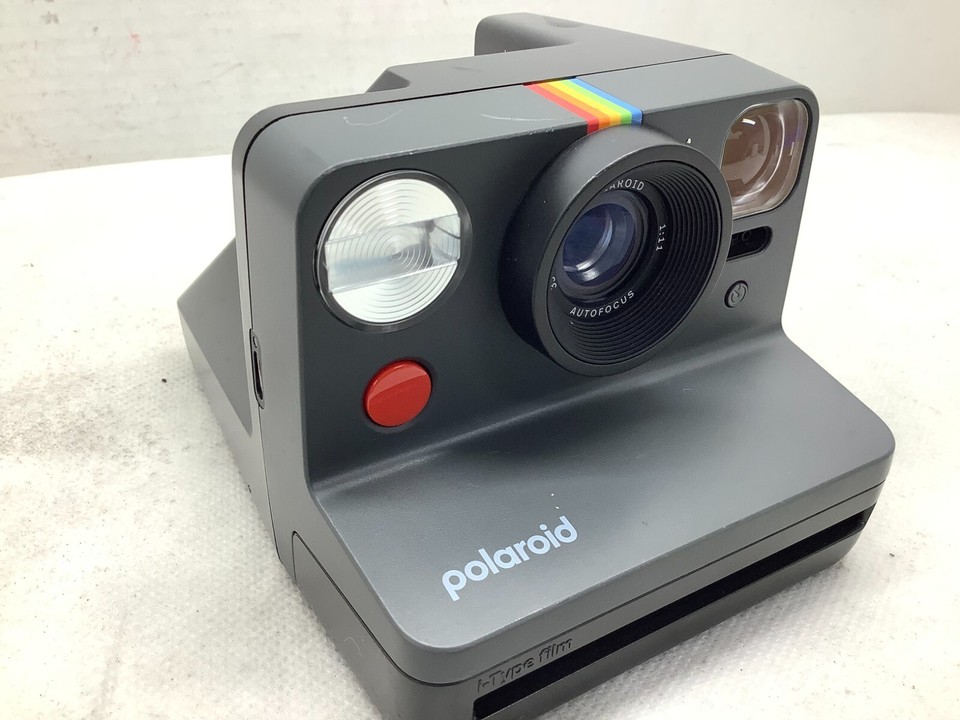 Polaroid Now 2nd Gen Black Rainbow Stripe PRD009095 I-Type P/R | eBay