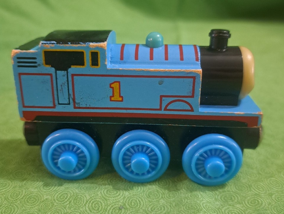 Thomas the Train Thomas Early Engineer Wooden Railway Tank Engine ...