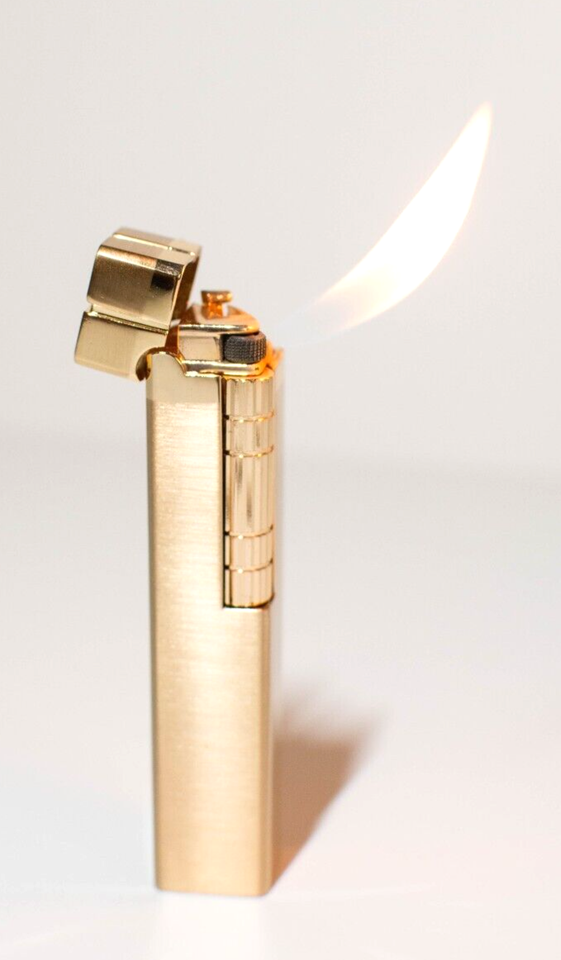 Vintage Classic Style Butane Lighter - Soft Torch Flame - Side Scroll ...