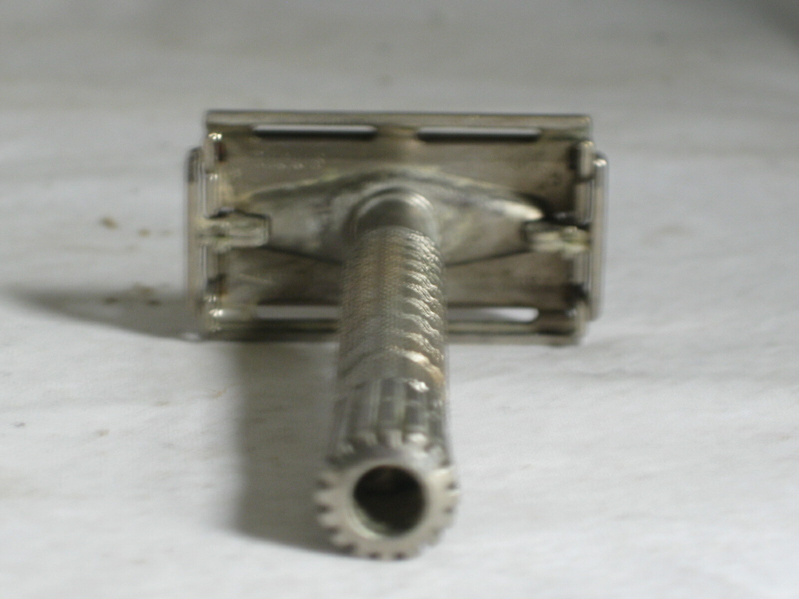 vintage Gillette metal handle shaver shaving safety razor blade holder ...
