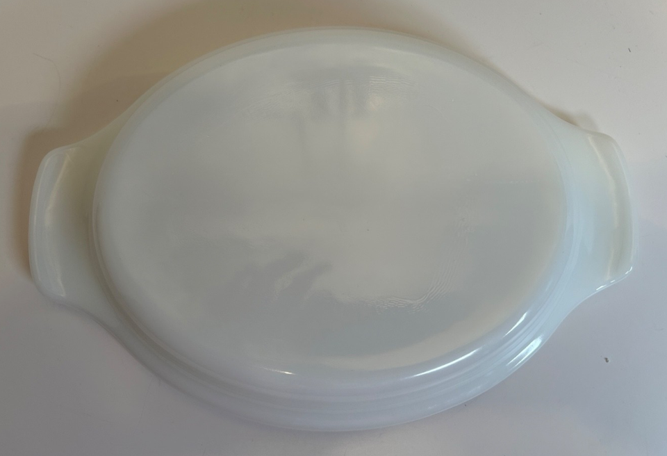 Fire King Anchor Hocking #433 Oval Casserole w/Lid Candle Glow Atomic ...