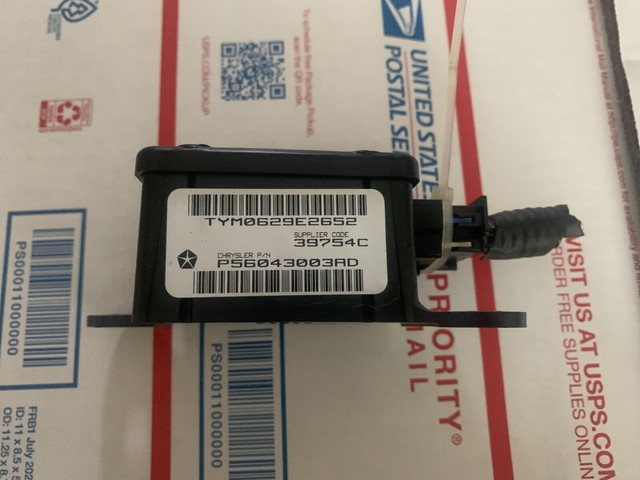 Dodge RAM OEM Seat Belt Timer Module P56043003AD 39754c for sale online ...