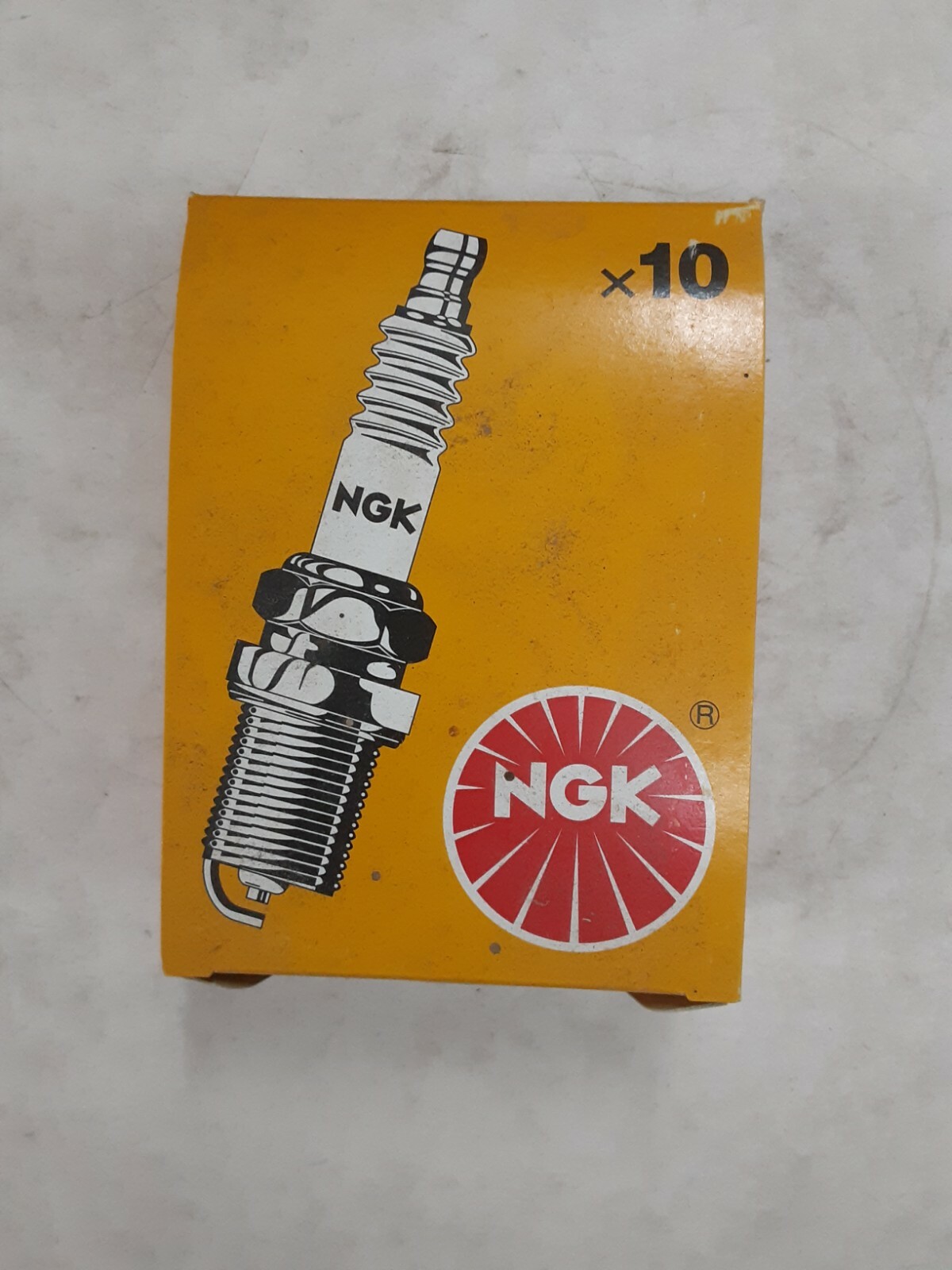 NGK D7EA - Alternative spark plugs