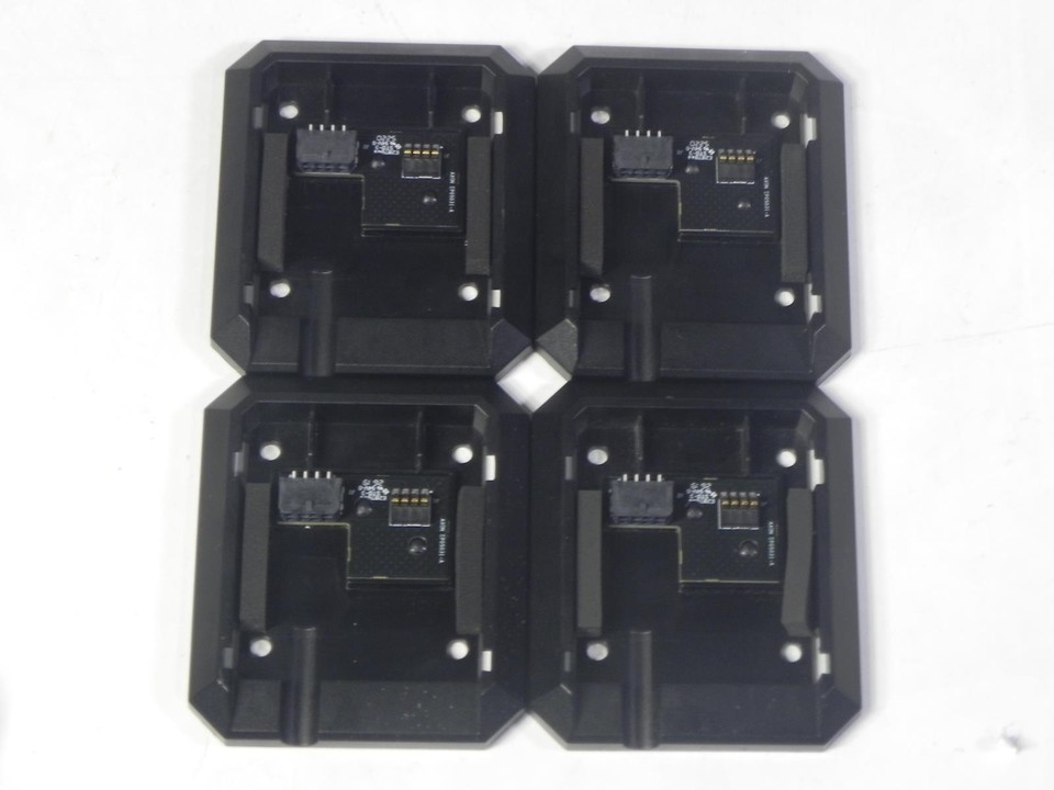 AXON FLEET 2 LOT OF 6 FRONT CAM (AX1014) 10 BATTERIES 4 DOCKS 1 REAR ...