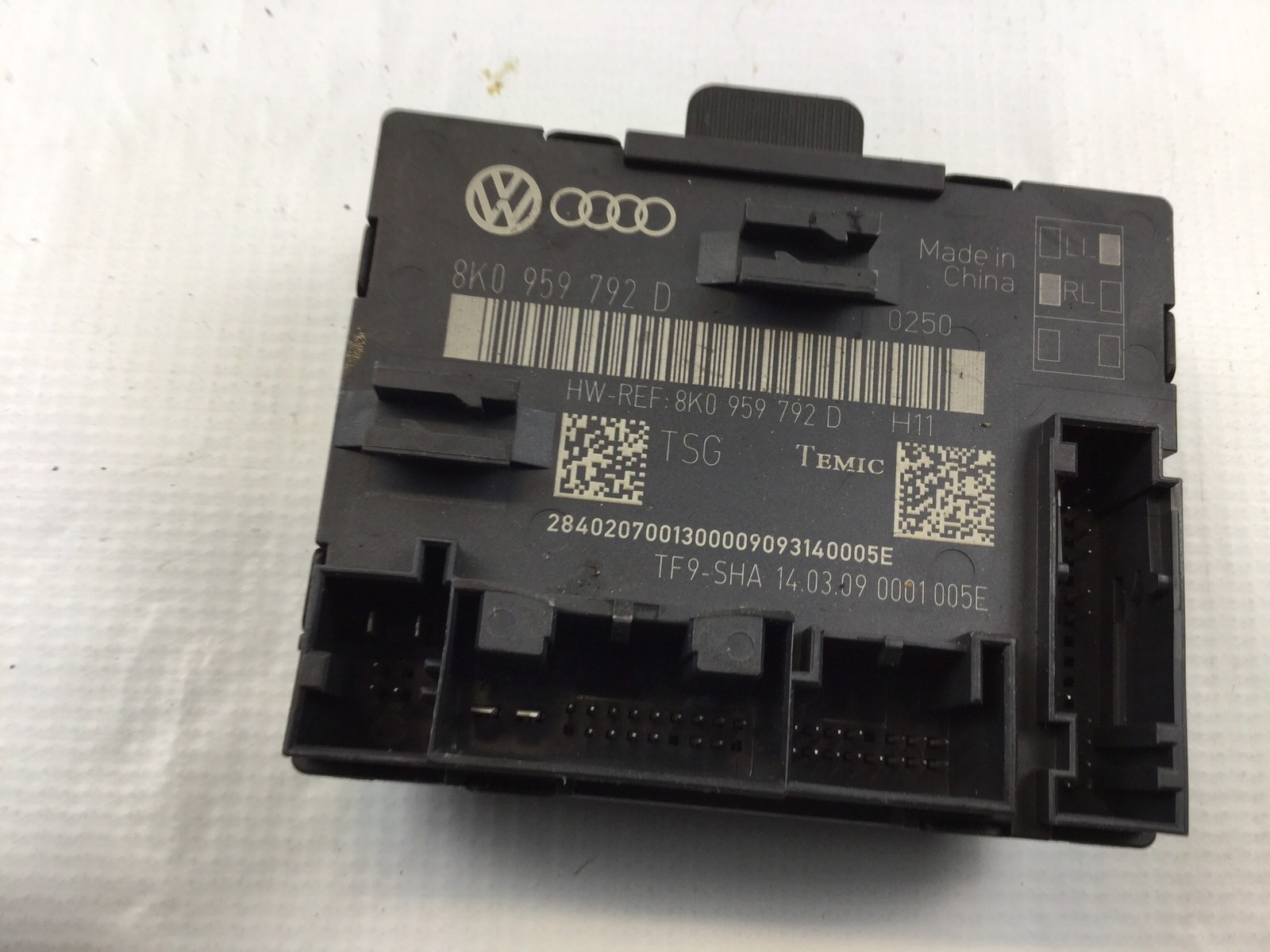 09 10 11 12 AUDI A4 FRONT RIGHT DOOR WINDOW CONTROL MODULE UNIT OEM J ...