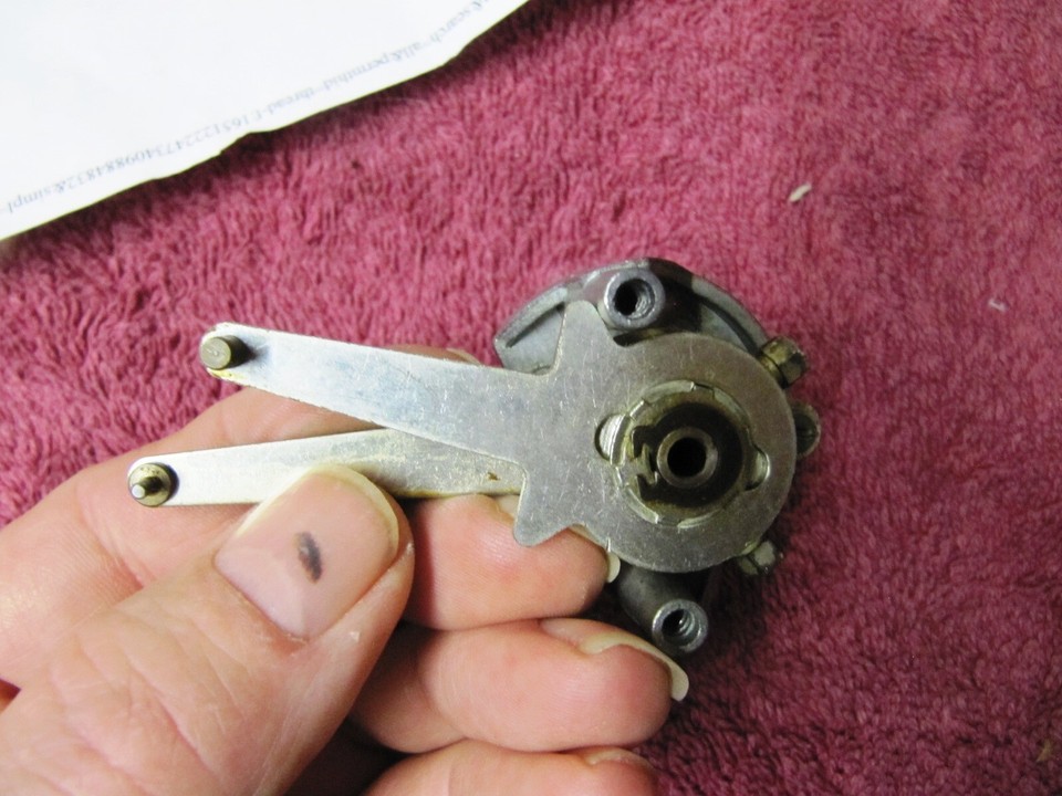 TONE ARM PICK UP PIVOT Assembly COLLARO CONQUEST MAGNAVOX Micromatic ...