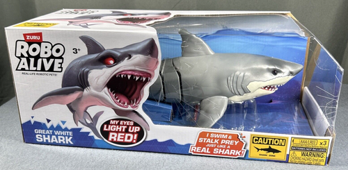 Zuru Robo Alive Great White Shark Eyes Light Up Swims Stalks Real Life ...