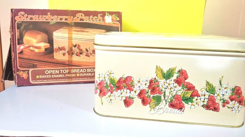 Vintage Ballonoff STRAWBERRY PATCH BREAD BOX. 1981 | eBay