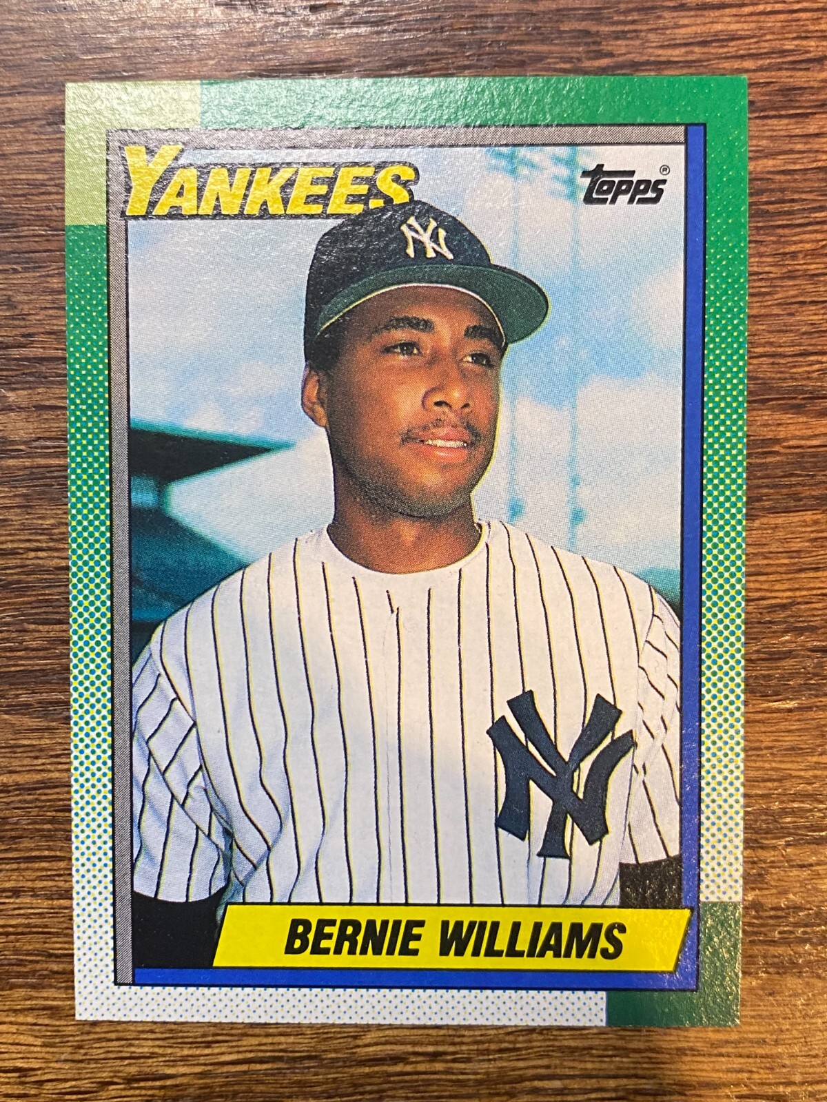 1990 TOPPS BASEBALL BERNIE WILLIAMS ROOKIE CARD No.701 New York Yankees ...