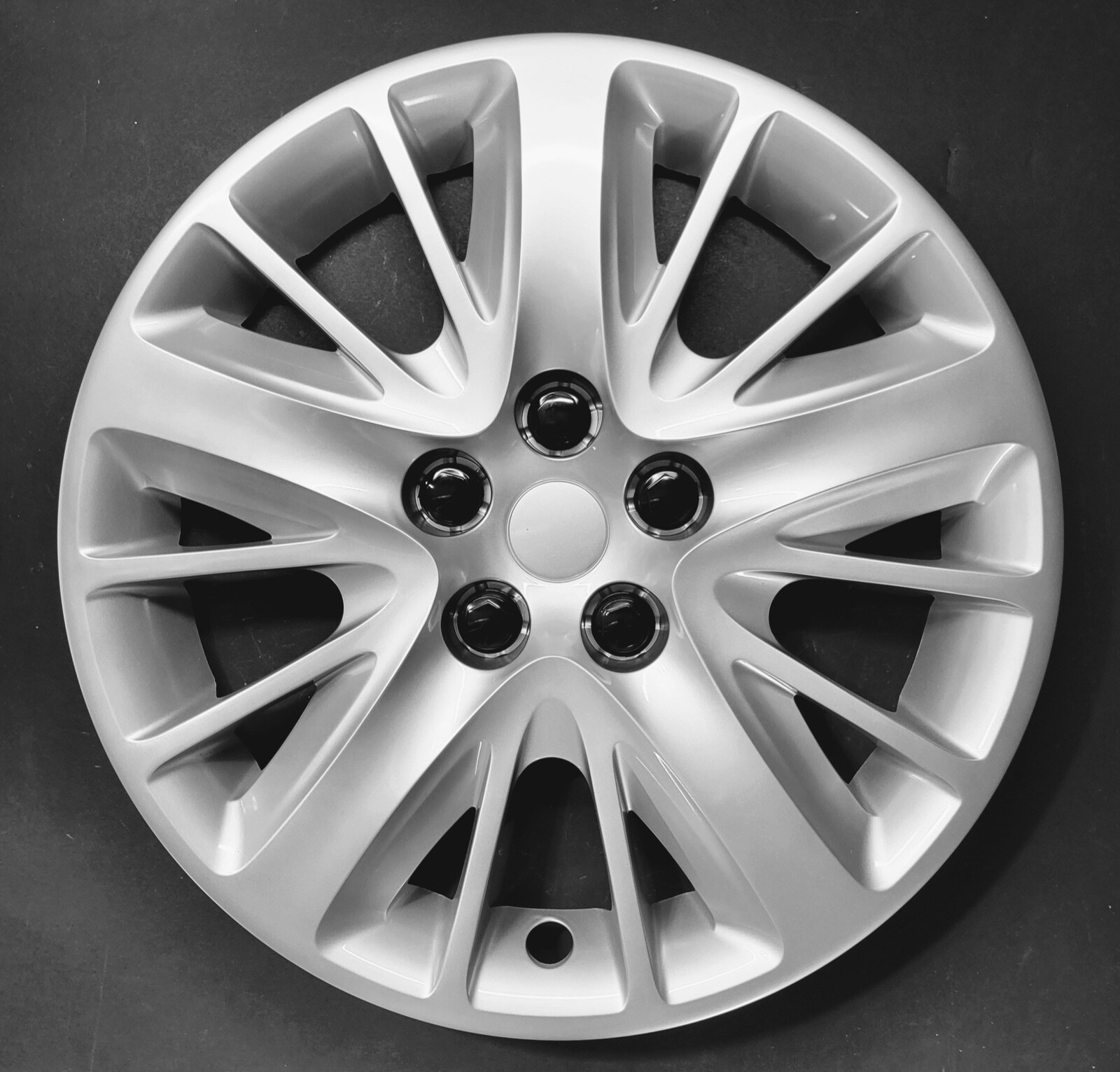 One Wheel Cover Hubcap Fits 2014-2020 Chevrolet Impala Style 18" Silver ...