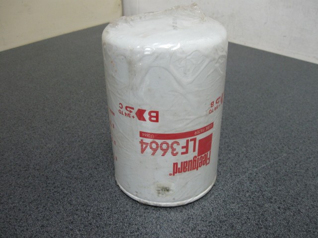 Fleetguard LF3664 Oil Filter Komatsu 6136-51-5120 Nissan UD Ph4804 for ...