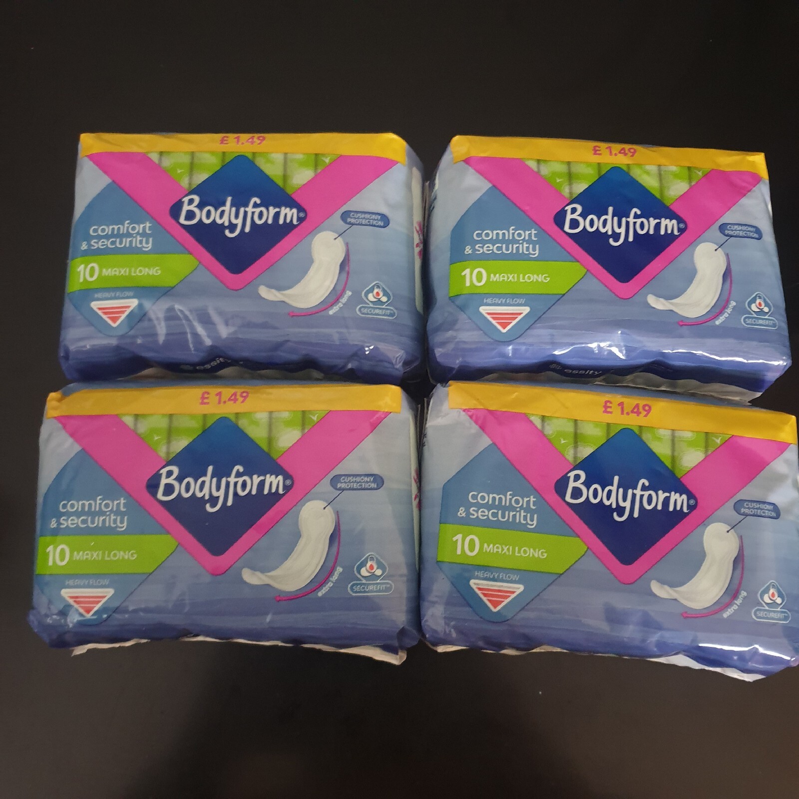 4 x 10 BODYFORM SANITARY PAD TRIPLE PROTECTION AGAINST LEAKAGES MAXI ...