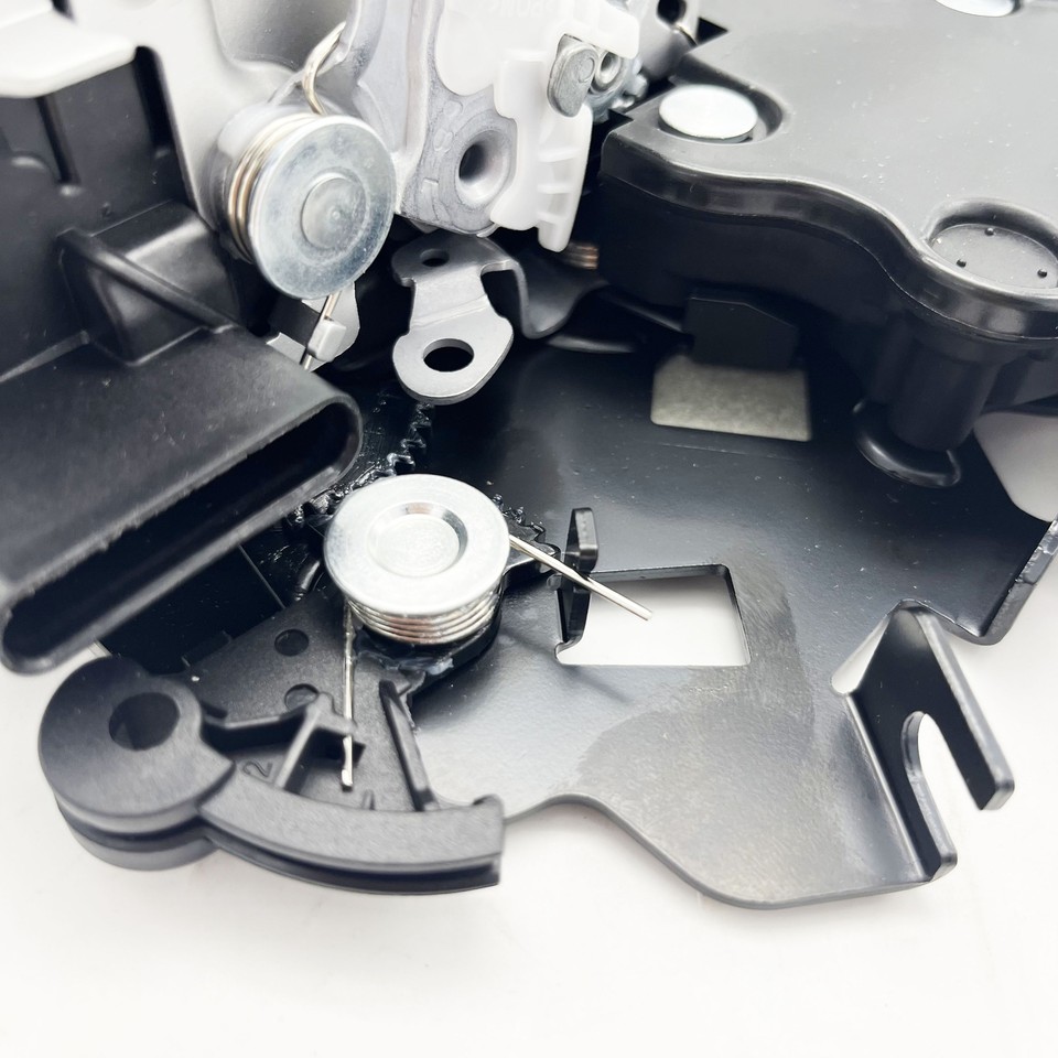 Left- DRIVER DOOR LATCH FRONT DOOR FOR 13-22 RANGE ROVER (VIN) LR078728 ...