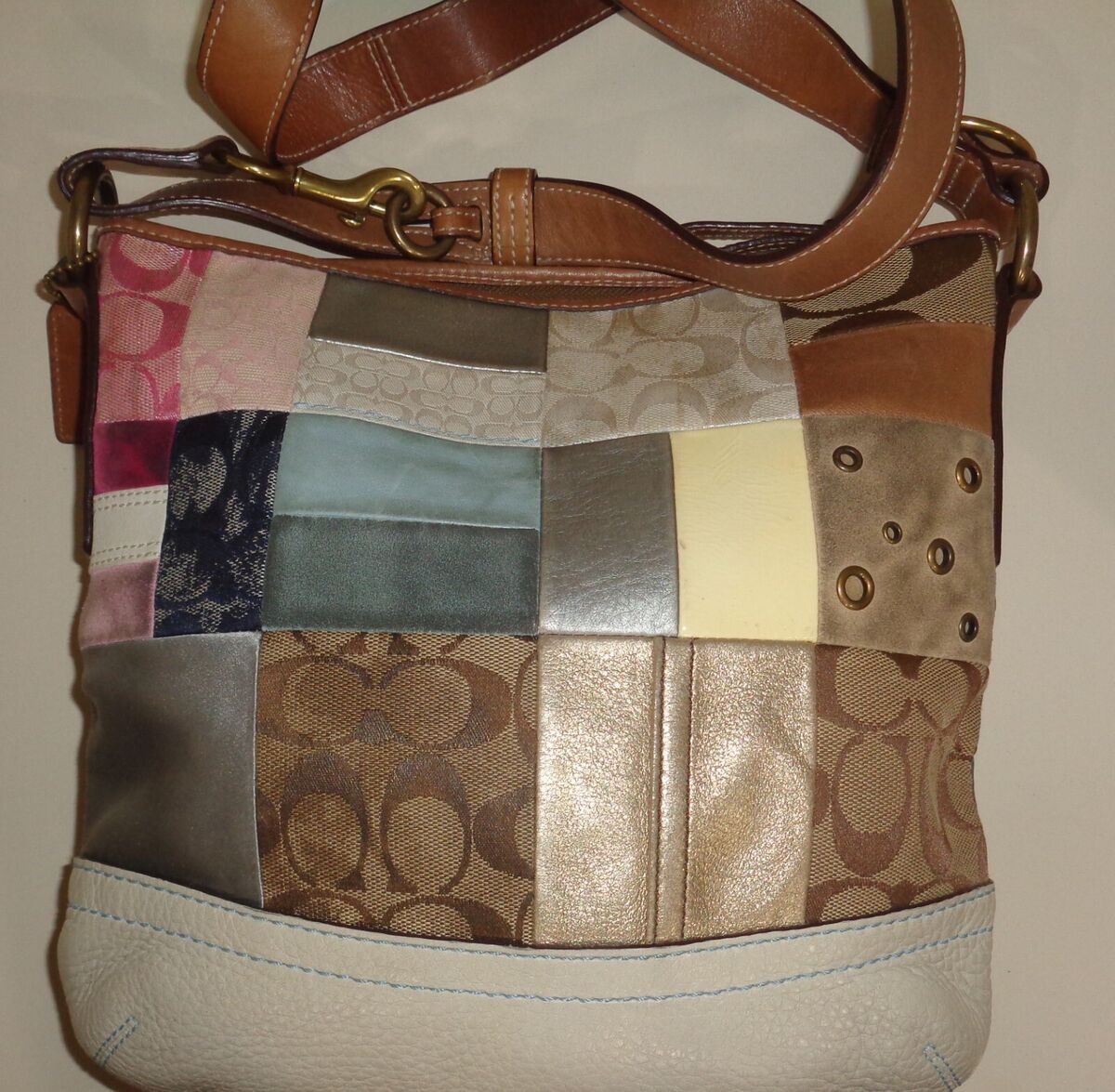 Coach Patchwork B06Q-10018 Multicolor Crossbody Shoulder Bag Coach Patchwork B06Q-10018 Multicolor Crossbody Shoulder Bag