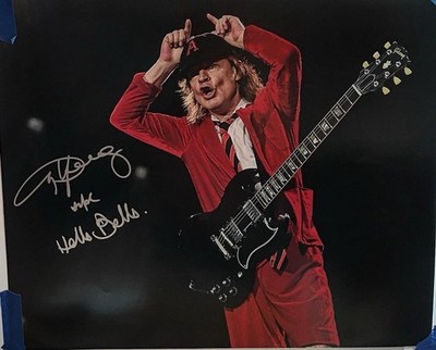ANGUS YOUNG signed autographed 16X20 PHOTO AC/DC HELLS BELLS PSA ...