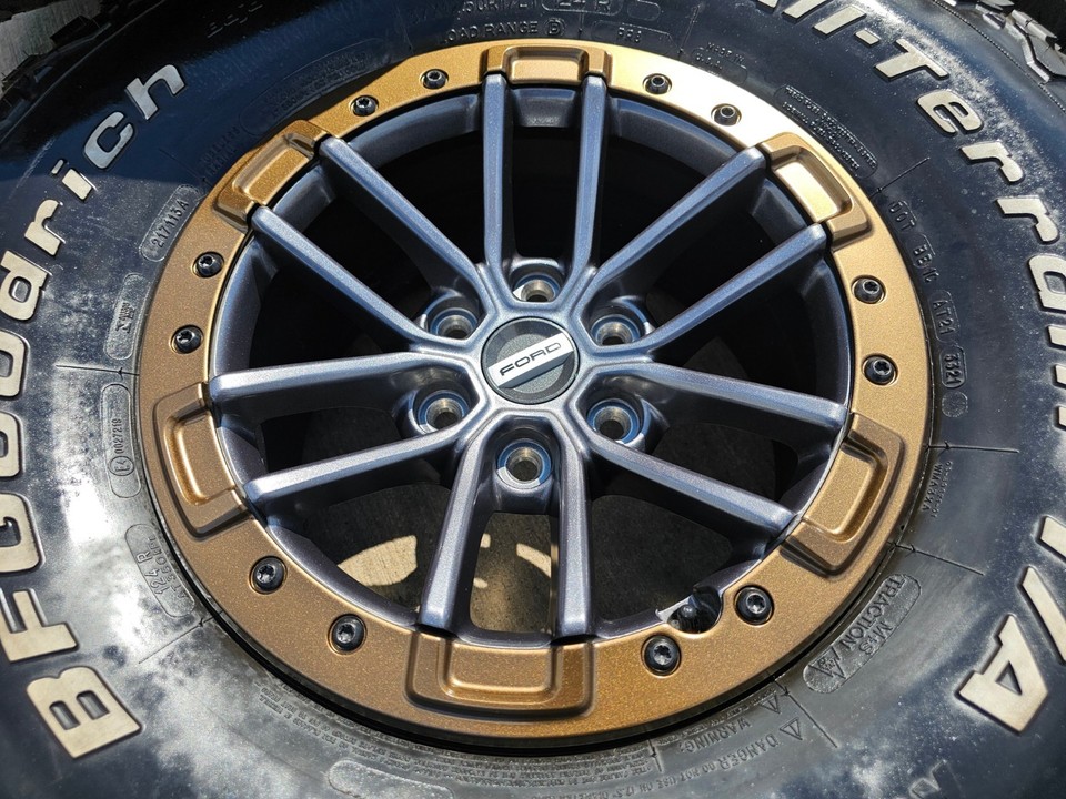 17" Ford F-150 Raptor OEM rims wheels BEADLOCK 96450 Expedition 37" BFG ...