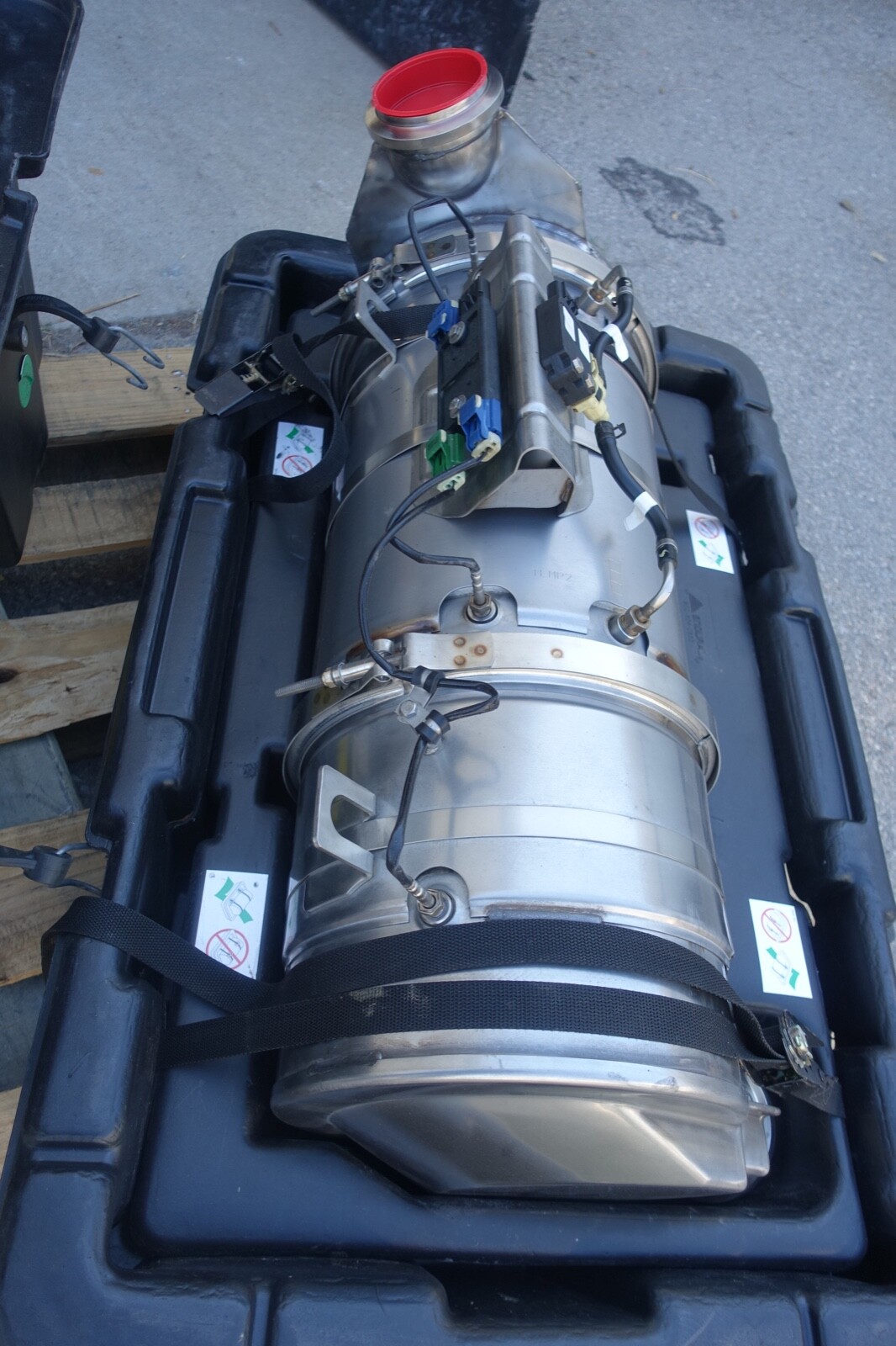 komatsu DPF assembly R6525-01-1110 | eBay