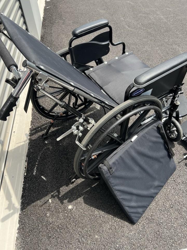 Invacare 9000 XT Recliner High Back Push Wheelchair Black Foot Rest ...