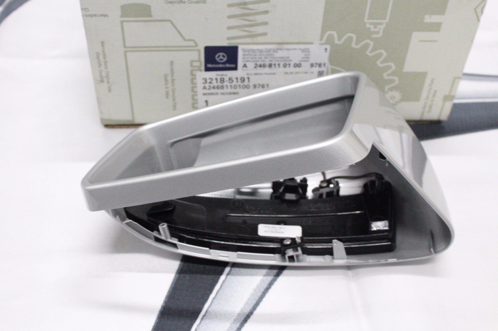 Genuine Mercedes-Benz LH Polar Silver Mirror Housing & Indicator ...