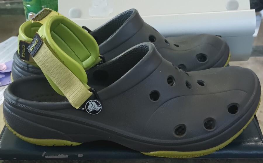 Crocs Unisex Ace Boating Clogs Graphite/Volt 10376 Non- Slip Size M7/W9 ...