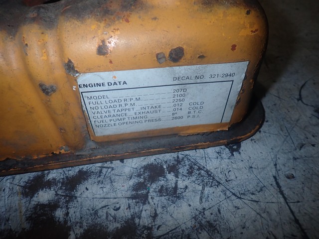 Case 207D Diesel Engine Valve Cover A36815 Backhoe 580C Skid Steer 1835 ...