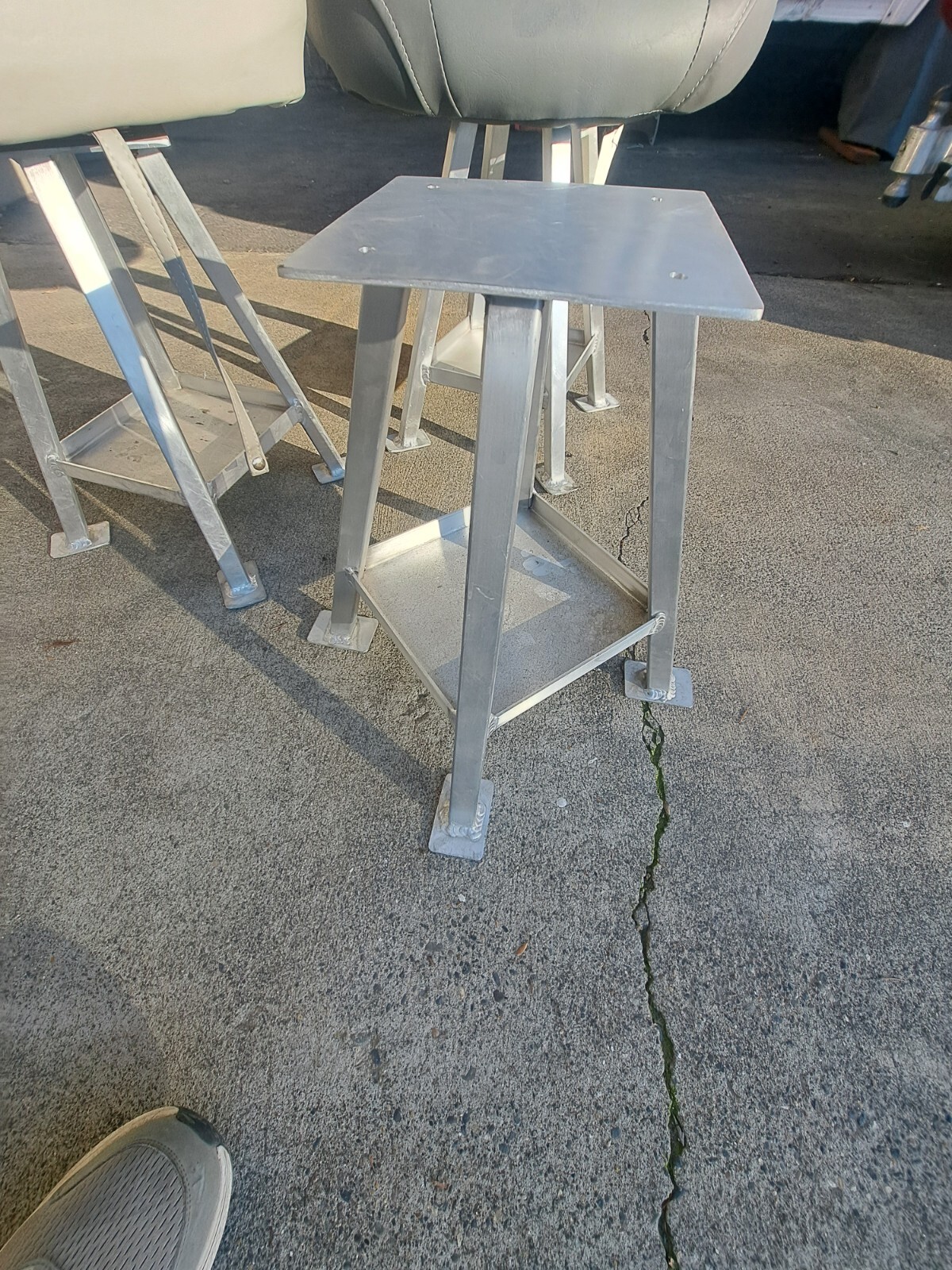 Boat Marine Tracker Aluminum 4 Legged Seat Stand 18" Tall | eBay