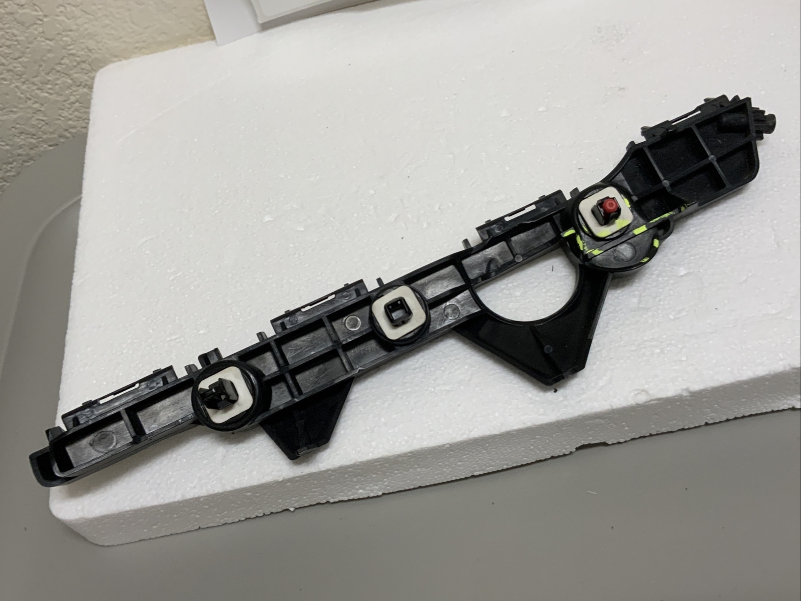 2013-2015 TOYOTA RAV4 REAR BUMPER LEFT SIDE SUPPORT RAIL 52156-0R030 LH ...