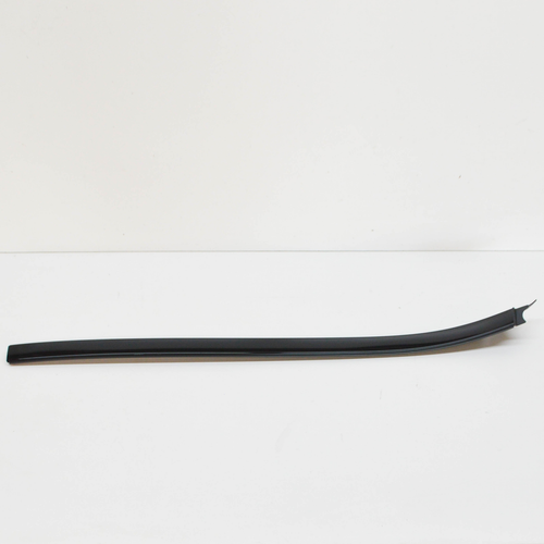 NEW MB GLA X156 FRONT WINDSHIELD RIGHT WATER DEFLECTOR A1566901800 ...