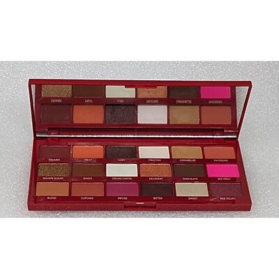 Revolution Red Velvet Eyeshadow Palette 18 Shades Vegan & Cruelty-Free ...