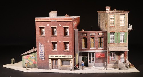 HO scale diorama "Slim's Billiards" | eBay