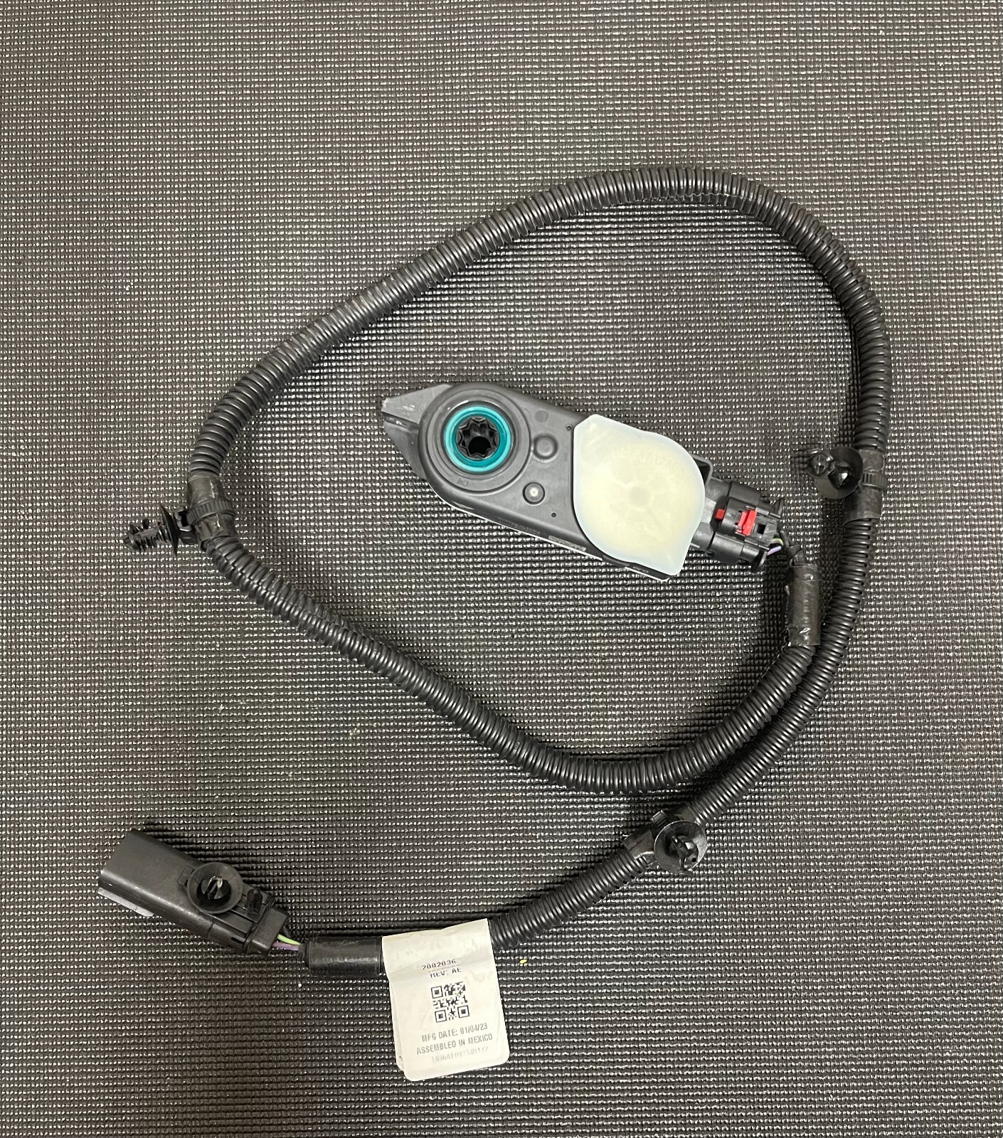 GM Shutter Motor and Wiring Harness Front General Motors OEM 84375398 ...