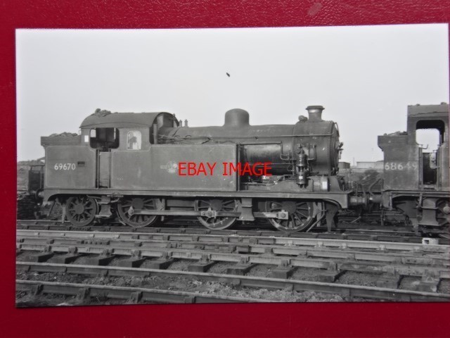 PHOTO LNER EX GER CLASS N7 LOCO NO 69670 AT STRATFORD SHEDS 1/1/61 | eBay