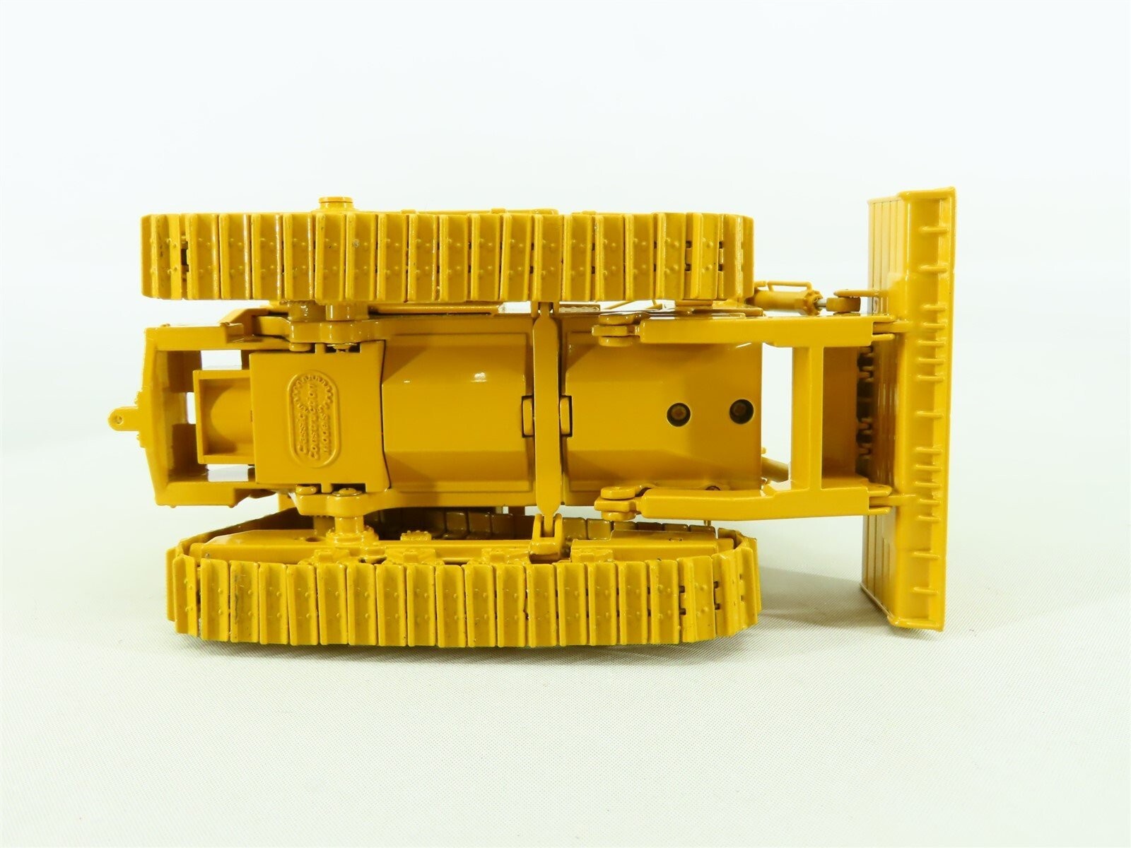 Caterpillar Cat D10 Dozer with Push Blade and ROPS - CCM 1:48 Scale ...