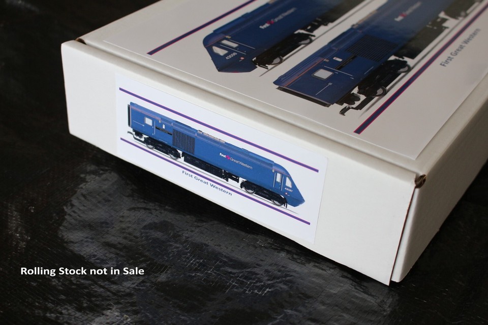Storage Box for Hornby Diesels First Great Western HST 125. Eith 4 x ...