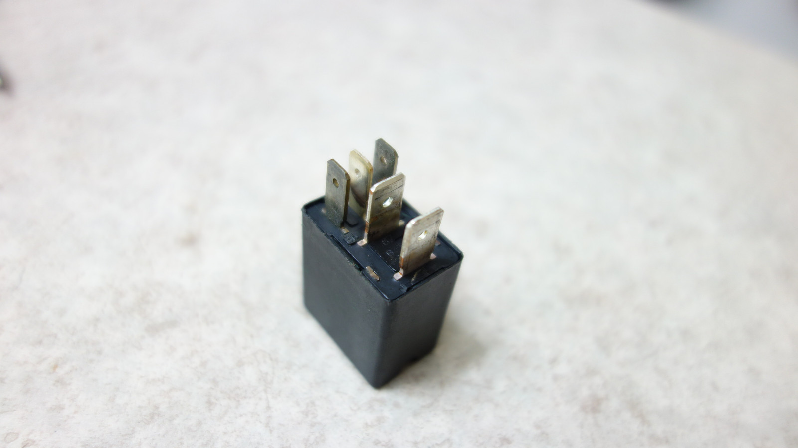 Chrysler Dodge Jeep Plymouth eagle 5 pin relay 4671168 4608650 ...