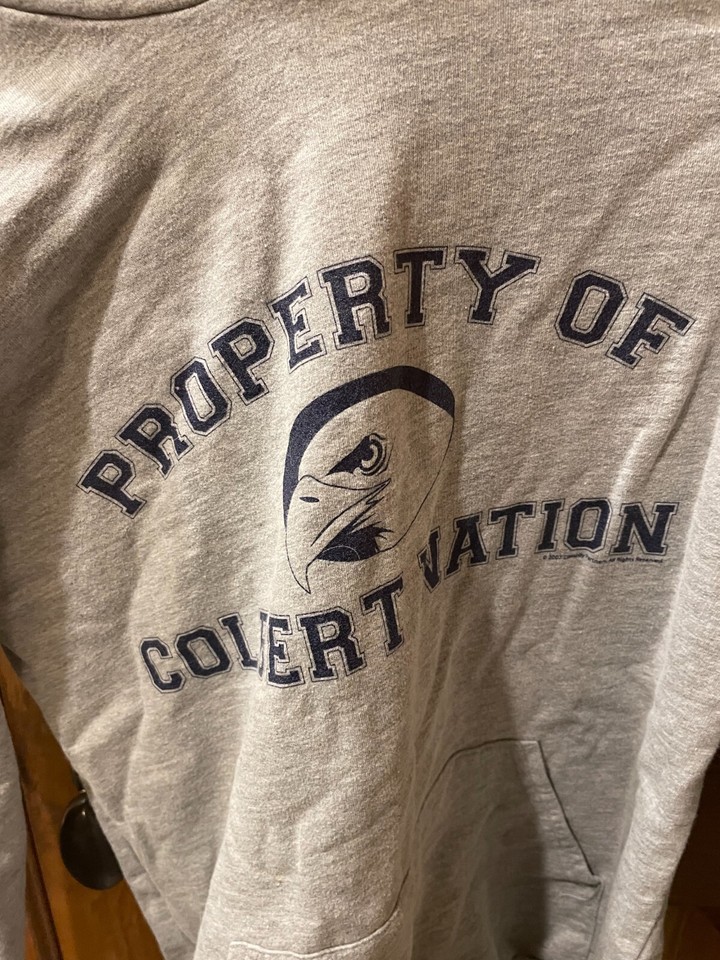 The Colbert Report Hoodie Gray Small - Stephen Colbert - American ...