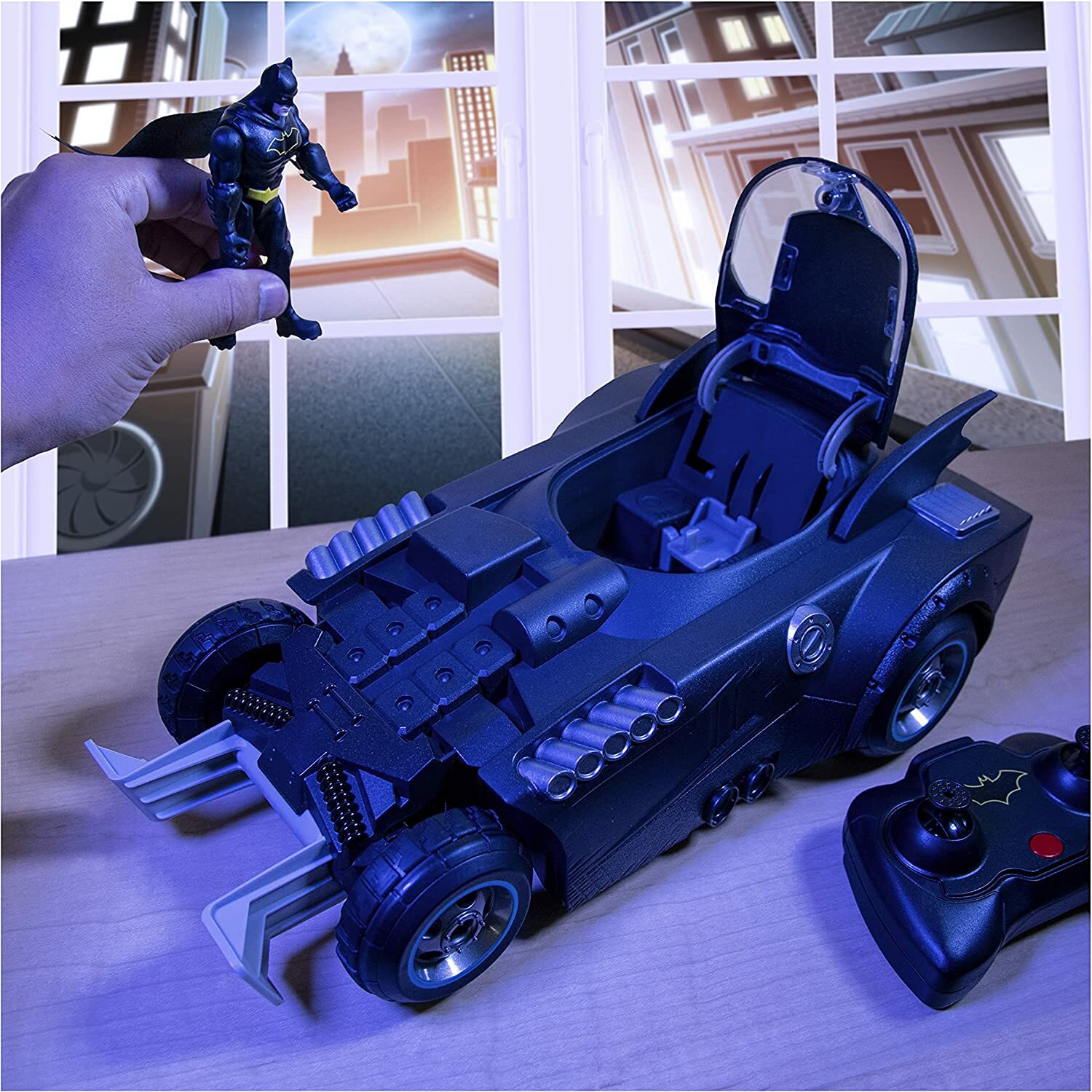 DC Comics 6055746 Batman Launch and Defend Batmobile Remote Control ...