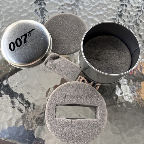 1995 GOLDENEYE Leather Band Watch - JAMES BOND 007 Tin & Foam Only | eBay