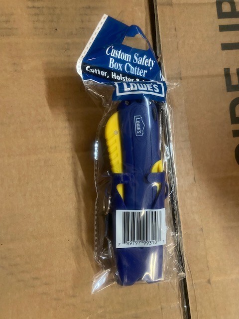 Lowes Box Cutter Knife w/Shielded Blade Black/Blue Plastic for sale ...