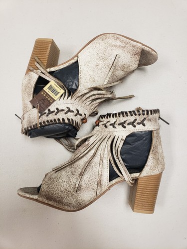 Roper Footwear Women's Bettina Fringe Open Toe Heeled Sandals Tan Size ...