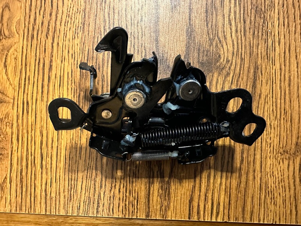 Genuine Hood Lock Latch Assy Nissan Rogue S-model 2014-2020 65601-4BA0A ...