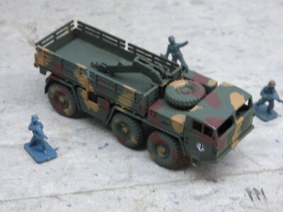 Roco Minitanks German Faun L912 10T Munition Truck & Airfix Soldiers ...