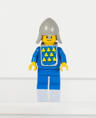 LEGO Yellow Castle Knight Minifigure. B-Grade. Vintage Lego. Fast ...