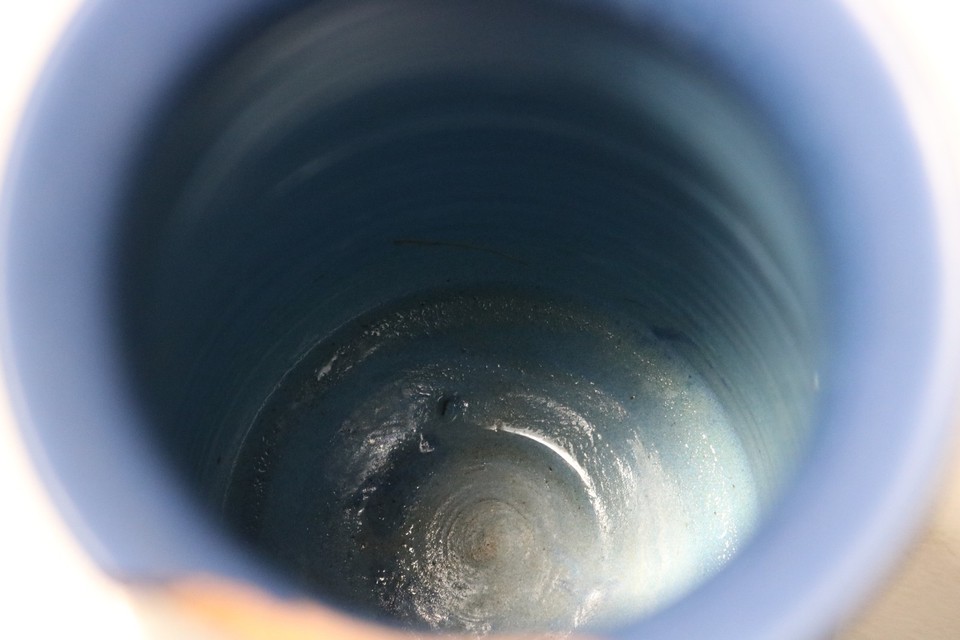 ANTIQUE LARGE 8.3" MARBLEHEAD ART POTTERY VASE MATTE BLUE 'AS IS' COND ...