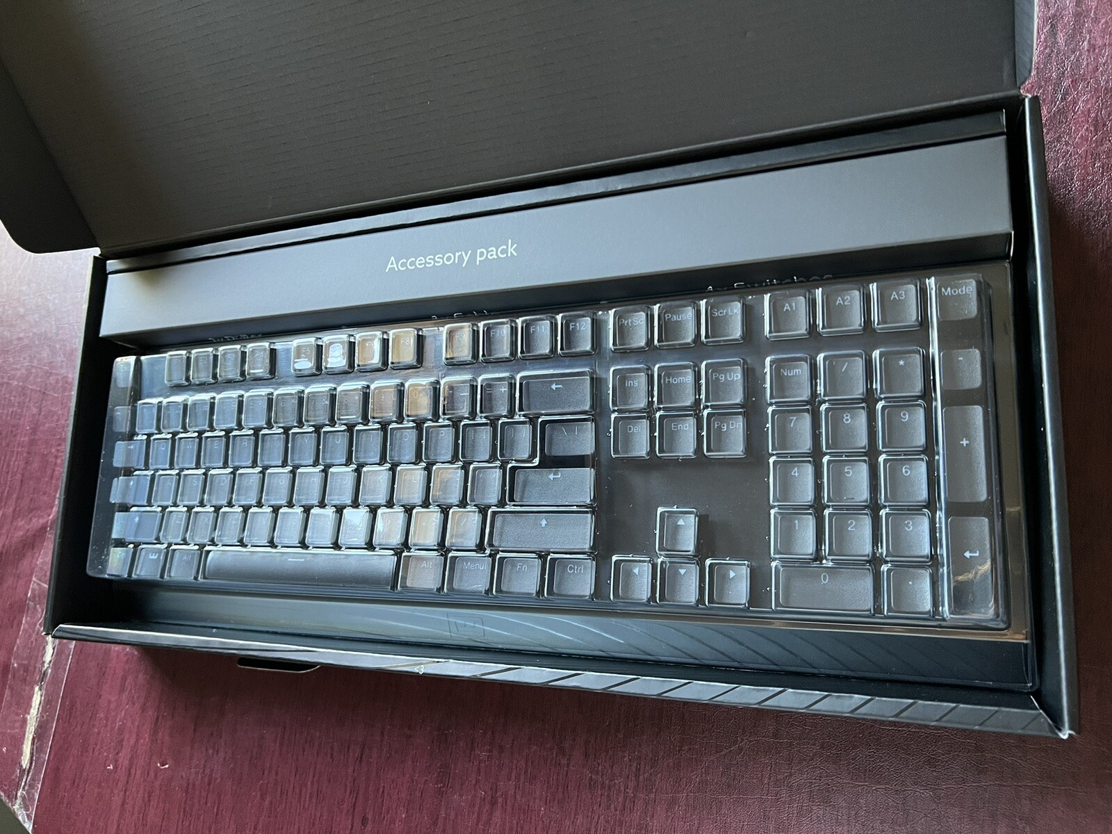 Wooting Two He With Extra Double-Shot PBT White Keycaps