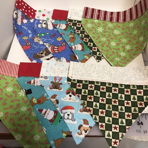 christmas dog scarves For Small Dogs Fits About 13” Neck $5 Each Scarf ...
