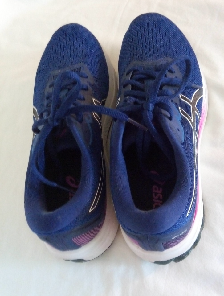 ASICS Shoe Size 9 GT-1000 Lite Truss - barely warn - see pics $50 or ...