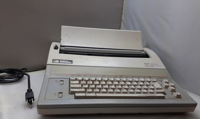 Typewriters & Word Processors - Word Processor Pwp