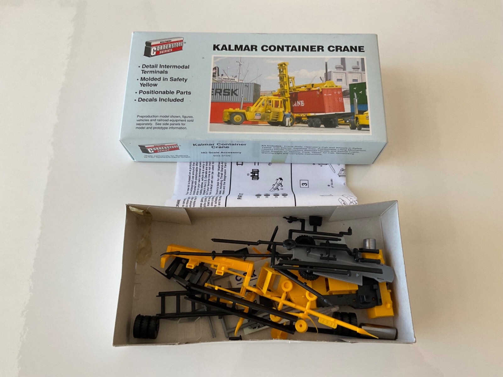 Walthers Cornerstone HO Kalmar Container Crane #933-3109 NIB | eBay